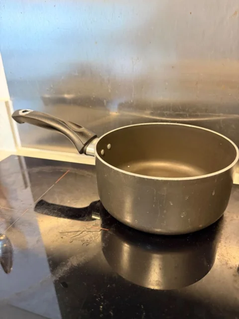 Nonstick Saucepan Cooking Pot Small Milk Tea Pan Long Handle No Lid ...